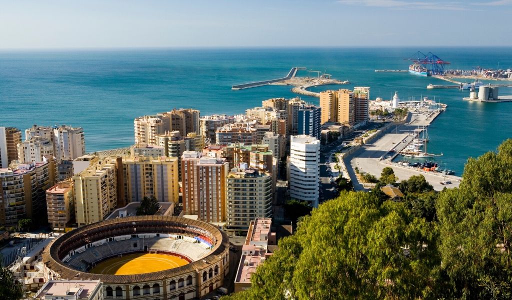 Enjoy a city break to Malaga from ClickandGo.com