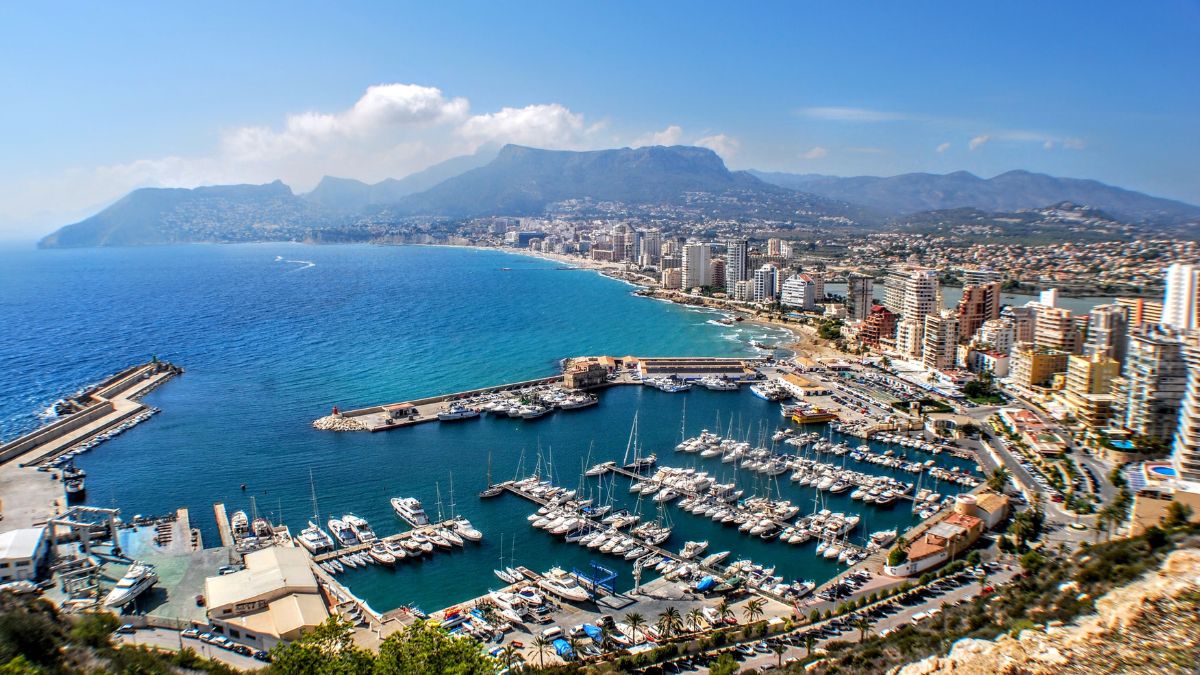 Benidorm holidays with flights, hotels in Benidorm Spain and transfers.
