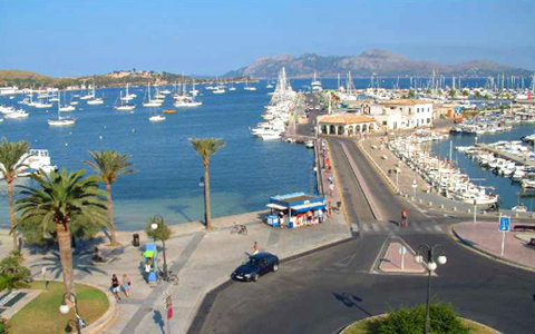 Puerto Pollensa holidays- hotels and flights to Puerto Pollensa Majorca