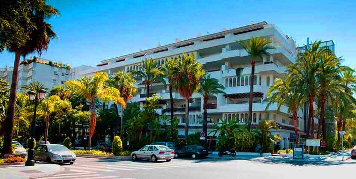 Monarque Sultan Aparthotel - Monarque Sultan Aparthotel - Marbella - Spain